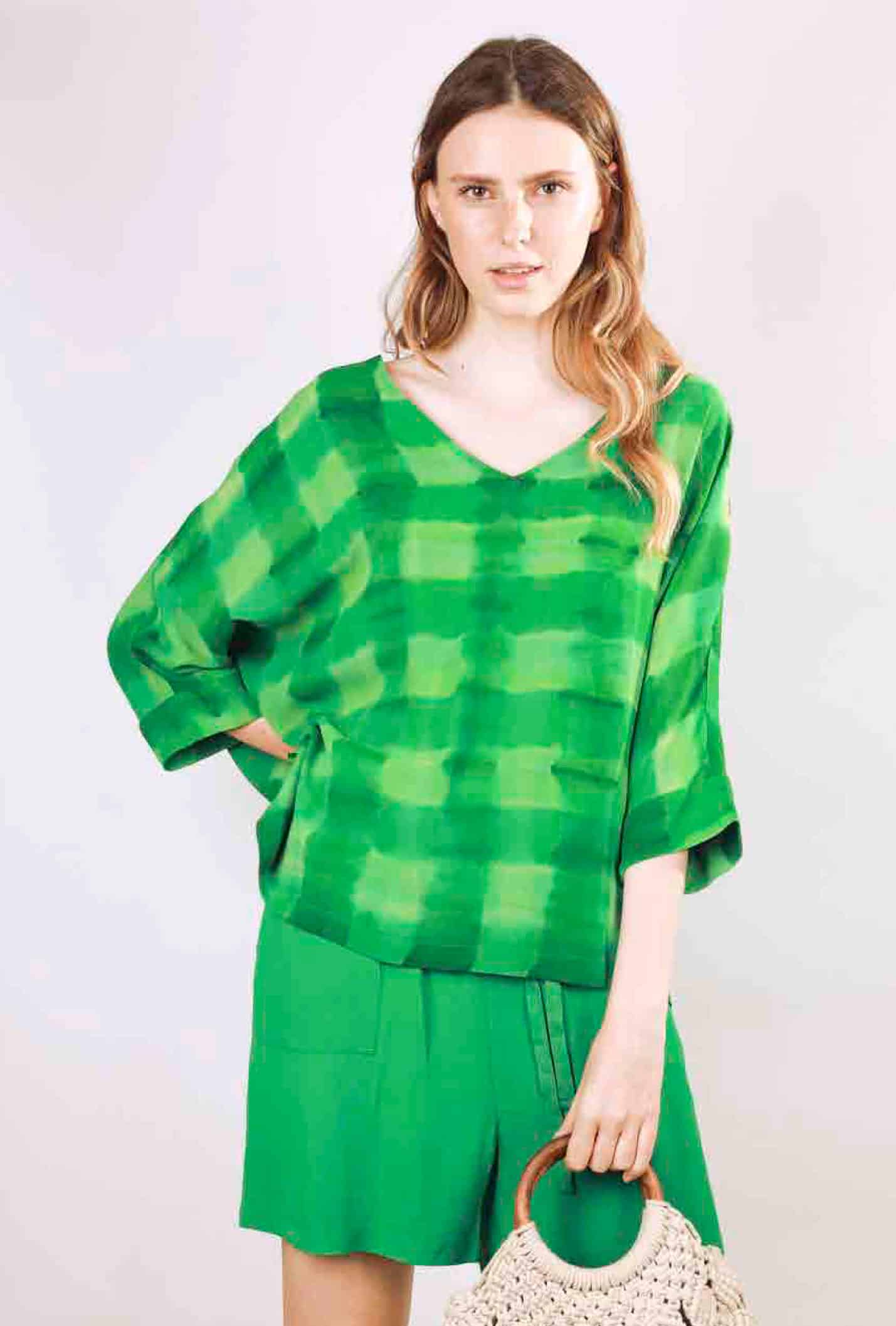 Lucil V-Neck Blouse Grass | Margareta Concept Store